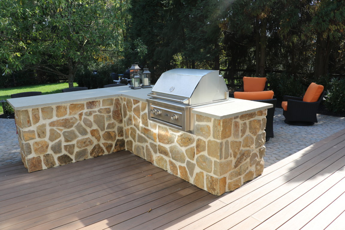Kitchens & Grills - Burkholder Landscape
